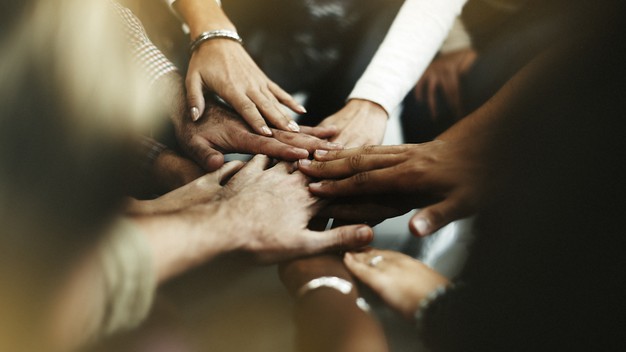 Simak! Pengertian Teamwork & Kunci Keberhasilan Kerjasama Tim Simak! Pengertian Teamwork & Kunci Keberhasilan Kerjasama Tim